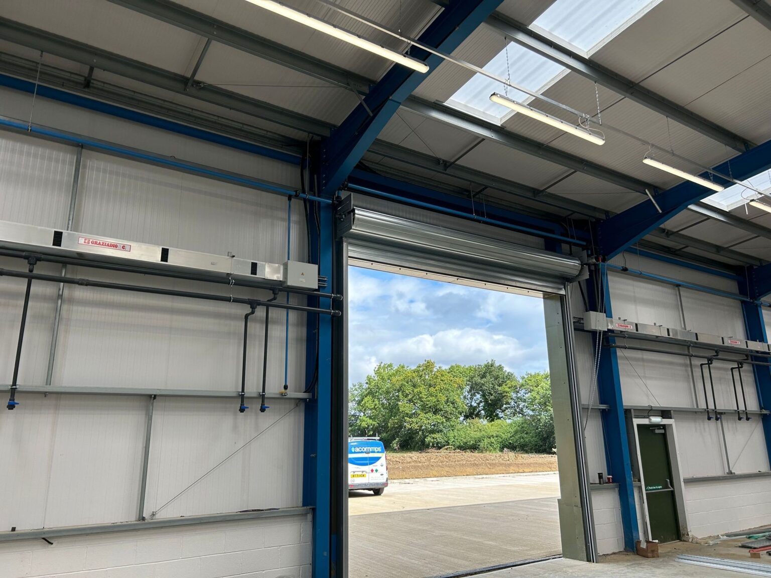 250A GDA Power and 25A GLS Lighting Busbar - Graziadio UK Busbar